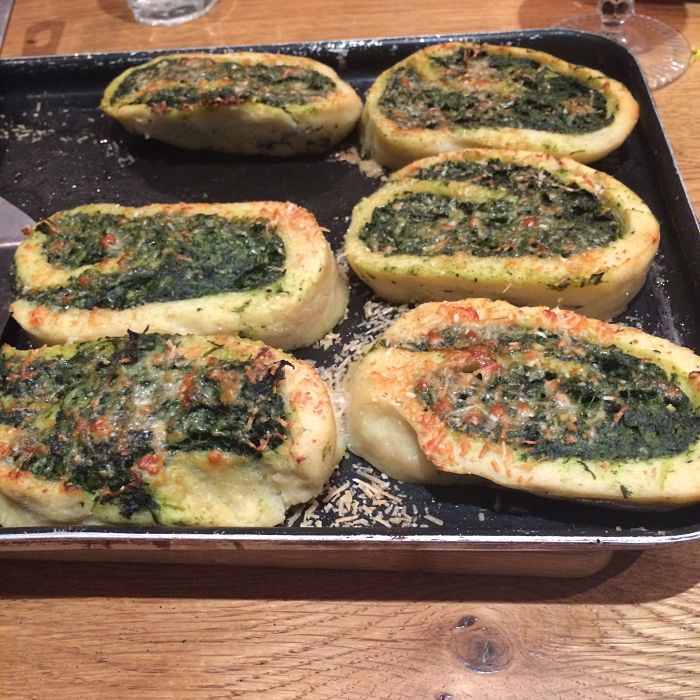 Strucolo de spinaze in tavaiol ovvero strudel di spinaci e patate come ...